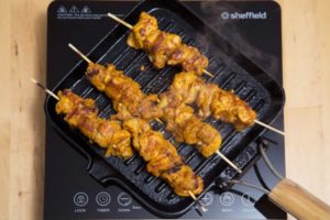 Chicken Shawarma Skewers with Salad & Tzatziki – You Plate It ...